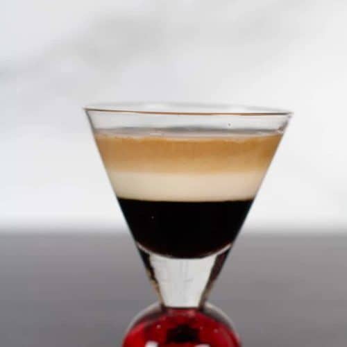 B 52 Cocktail - BecomeBetty.com
